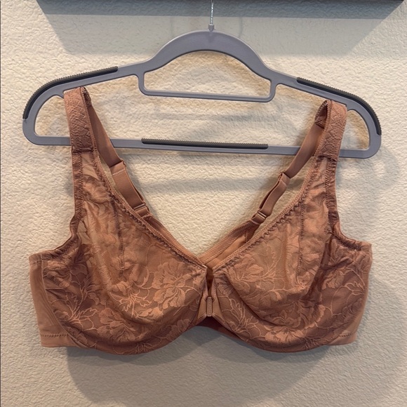 Glamorise | Intimates & Sleepwear | New Glamorize 44c Lace Bra In Tan ...